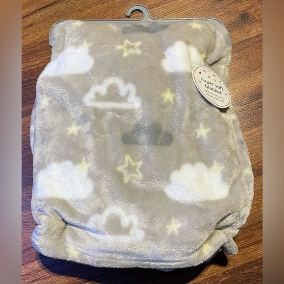 Accessories | Nwt Cloud And Star Blanket | Poshmark